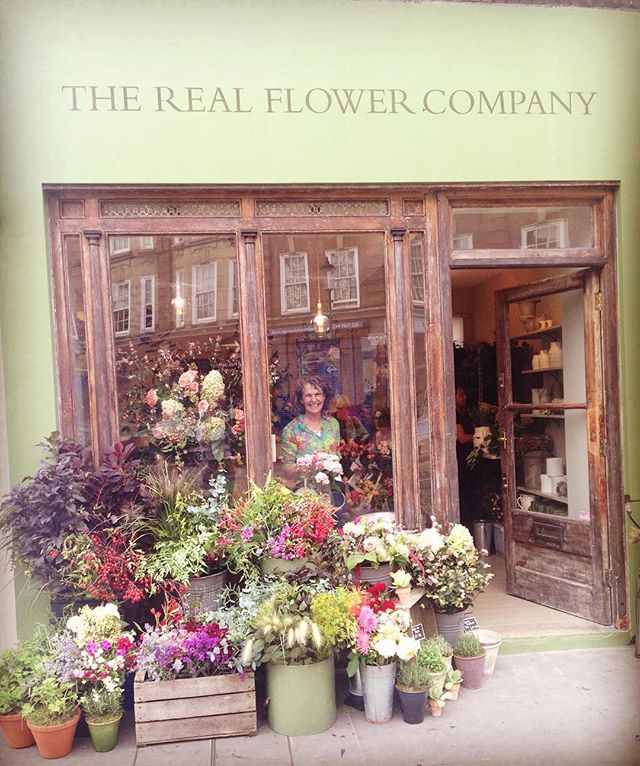 Flowers Chelsea – from The Real Flower Company
