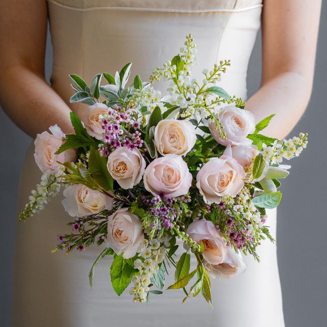 Flowers for the bride store